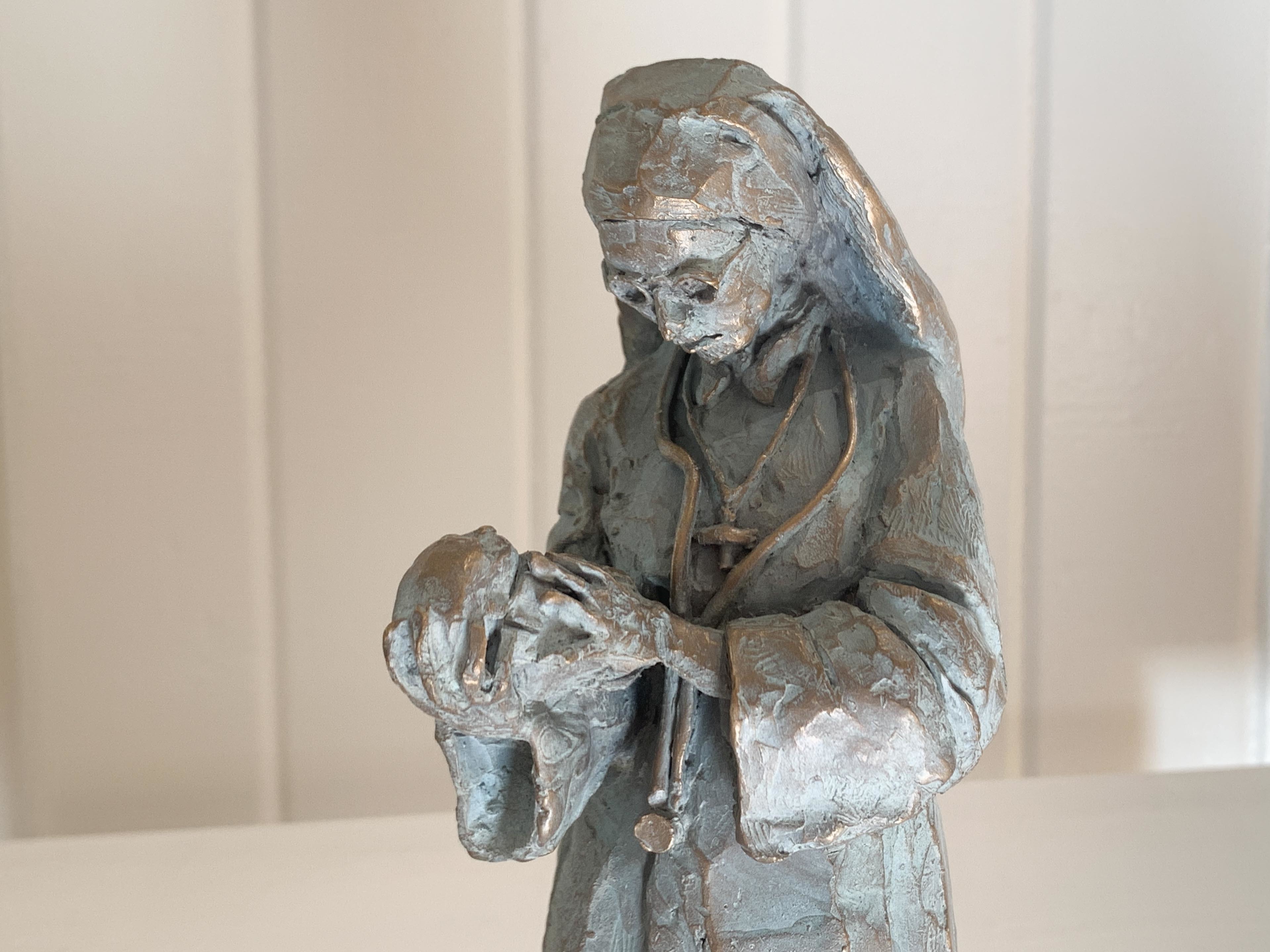 Dr Sr Mary Glowrey captured in solid bronze | Melbourne Catholic