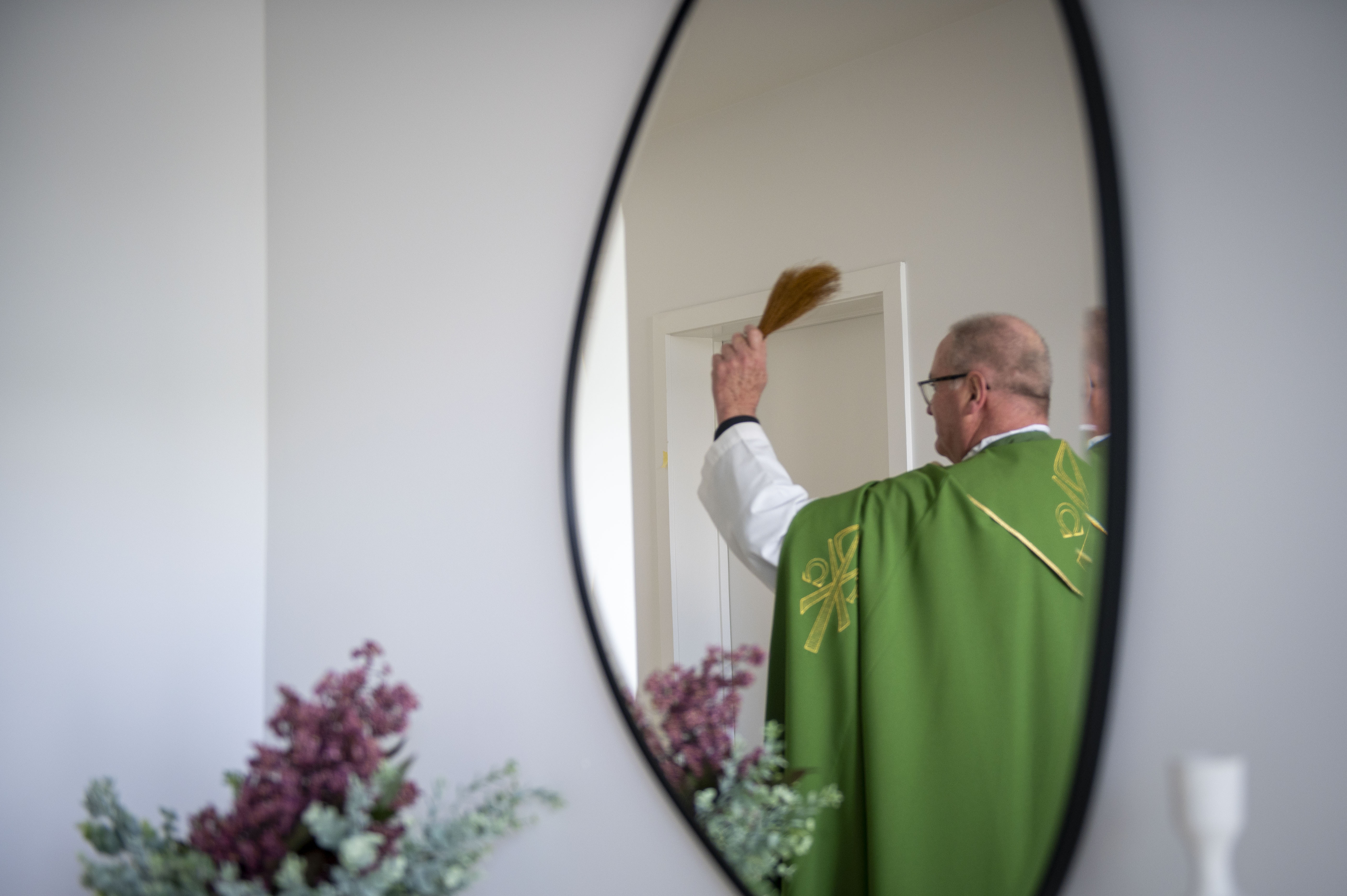 How to be good neighbours: new SDA units open in… | Melbourne Catholic