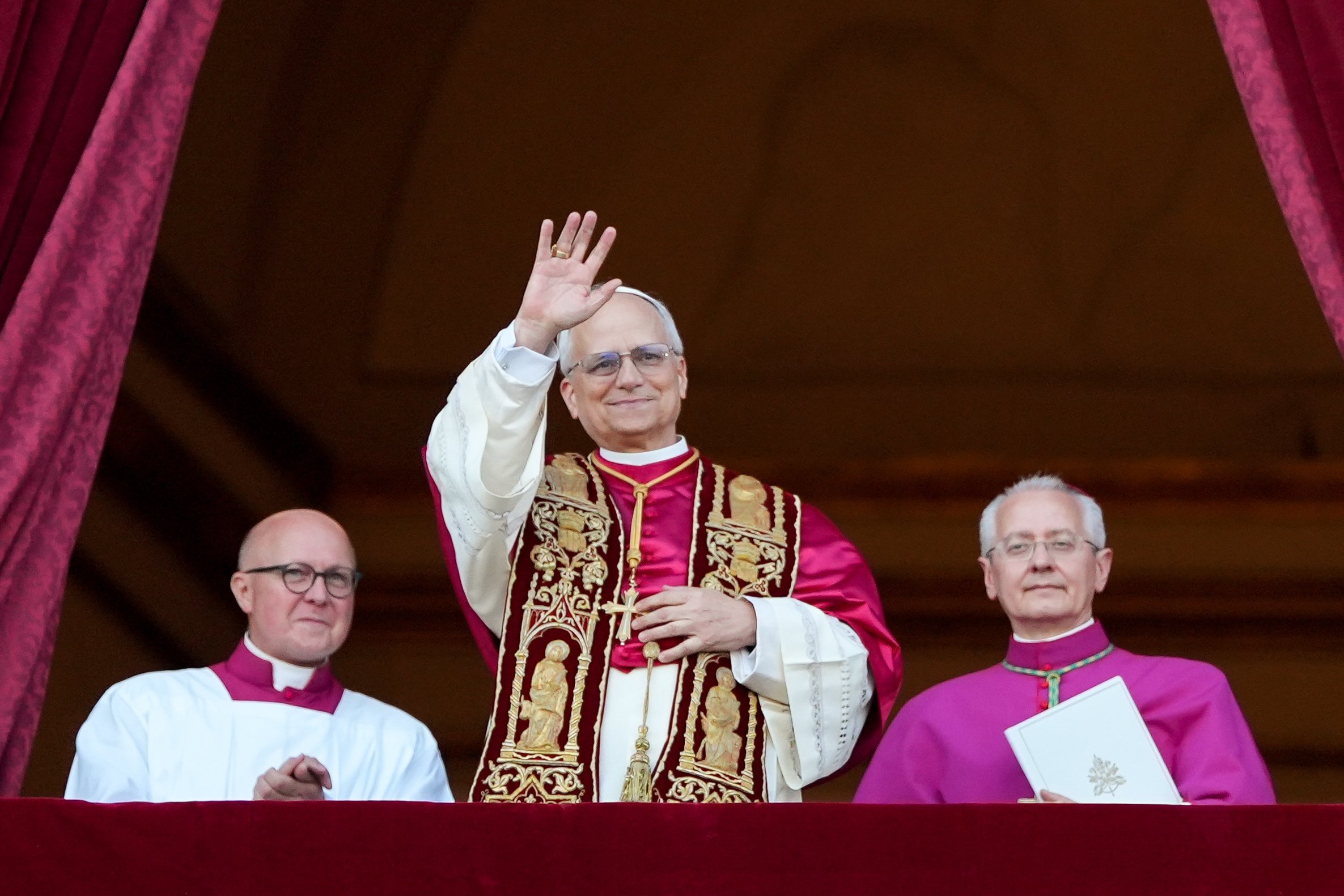 Pope Leo XIV opens his pontificate with peace | Melbourne Catholic