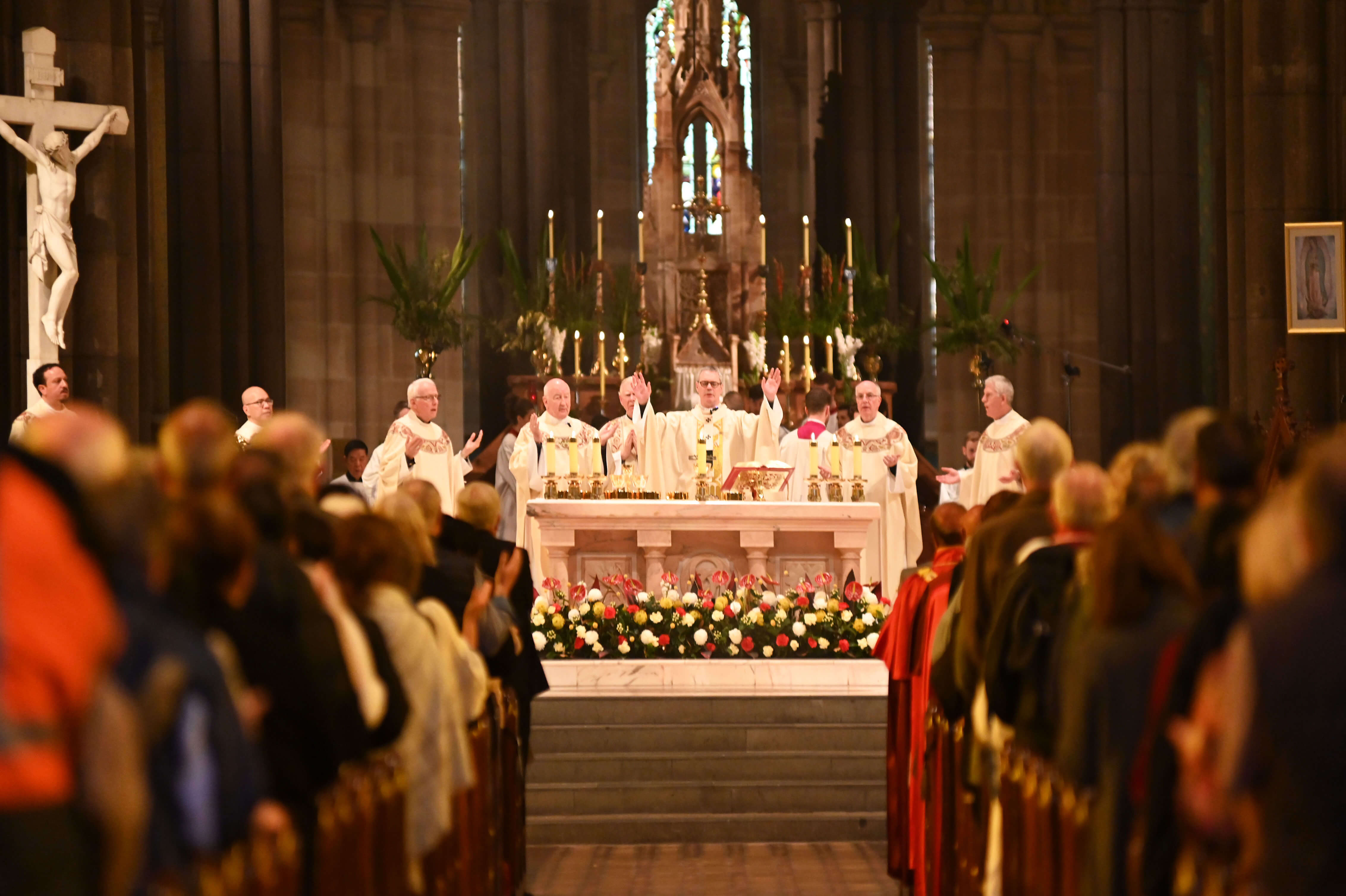 The liturgy is ‘a gift from God’: Prof John… | Melbourne Catholic