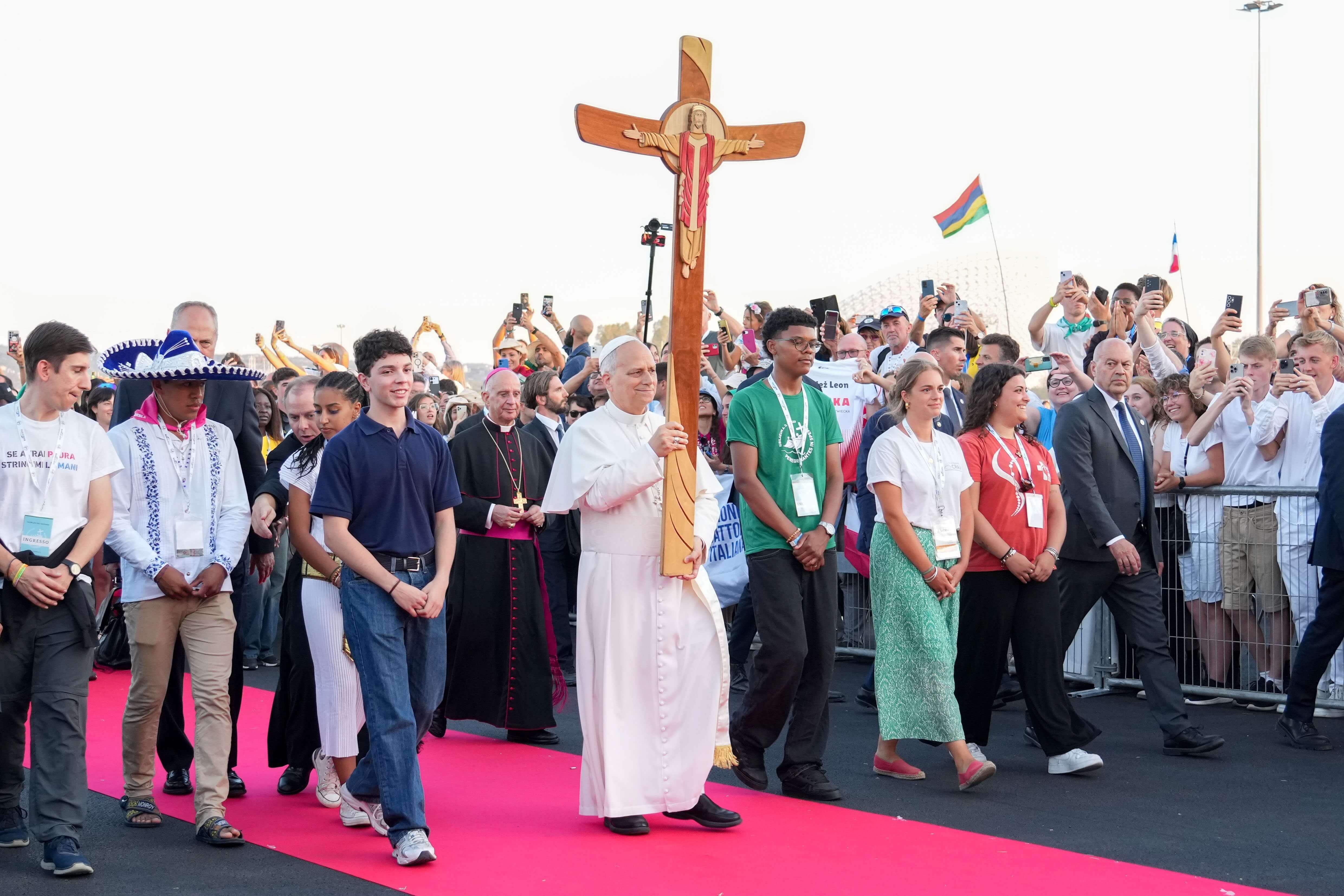 You’re a pilgrim, not a tourist: Pilgrims… | Melbourne Catholic